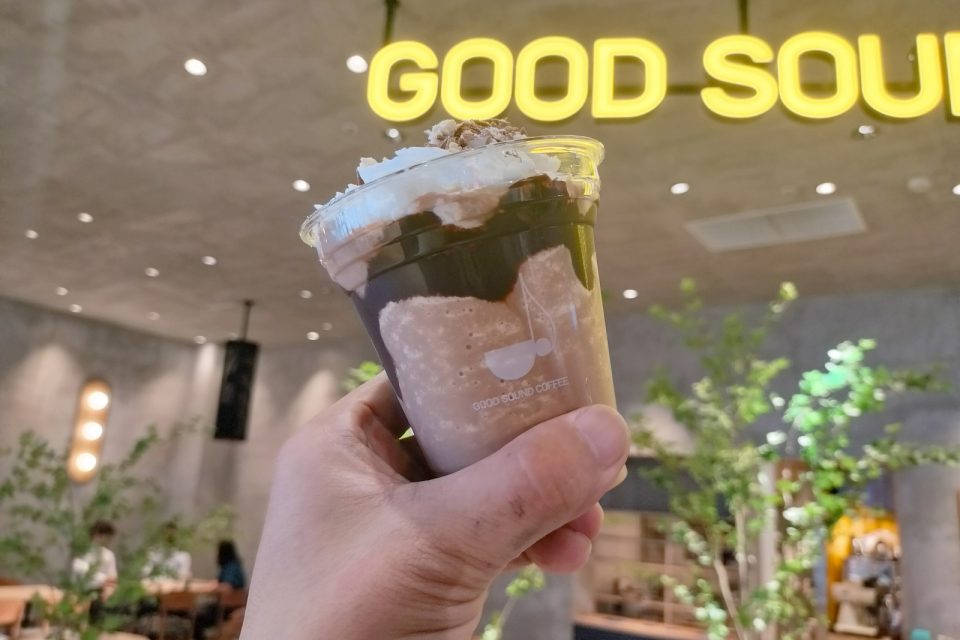 秋冬フラッペ!!チョコレートとカシューナッツのフラッペ新発売 | GOOD SOUND COFFE